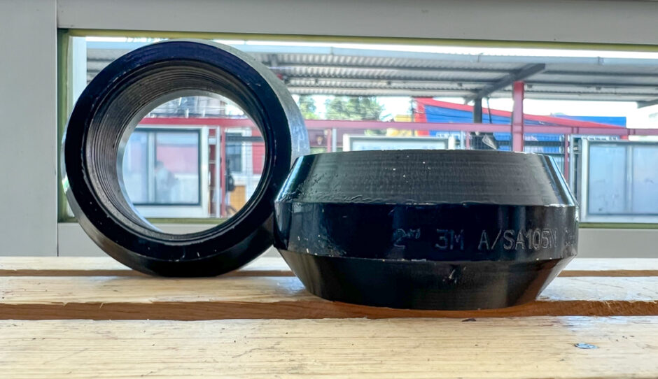 Threadolet de Acero al Carbón 3000# Flat X 2″ ASTM A105 SA105N MSS-SP-97 ASME B16 – Mostrador ...