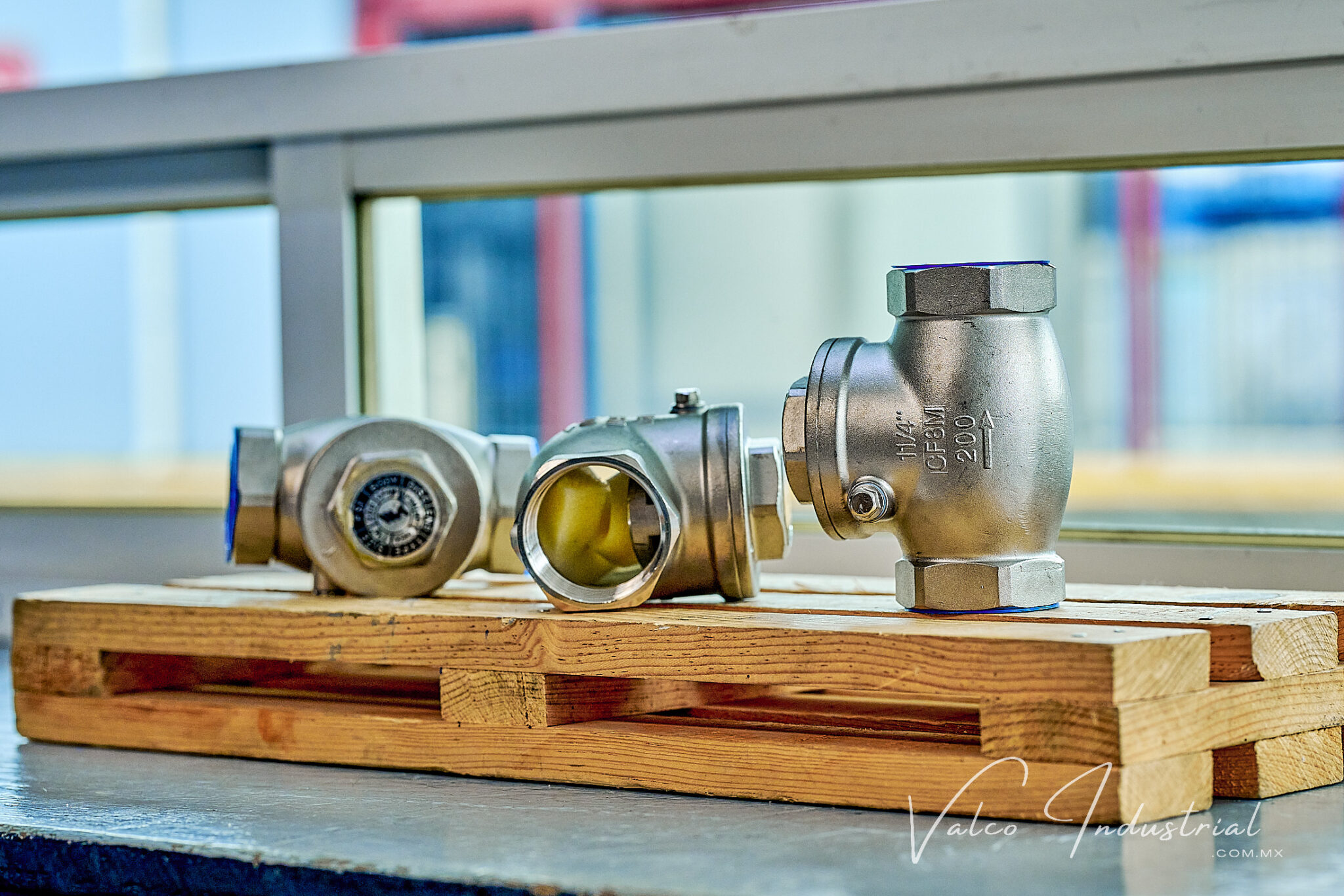 SCINOX-012 Válvula Swing Check Columpio de Acero Inoxidable Roscada 200WOG de 1-1/4″ – Mostrador ...