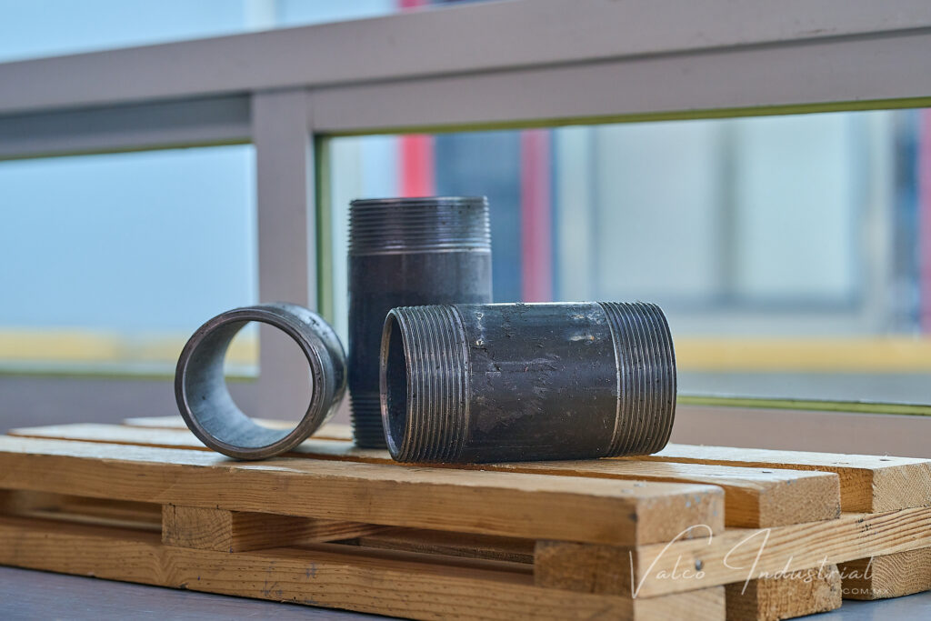 NIPLE NEGRO C40 S/COST 2″ X 102MM ROSCA X ROSCA – Mostrador VALCO INDUSTRIAL