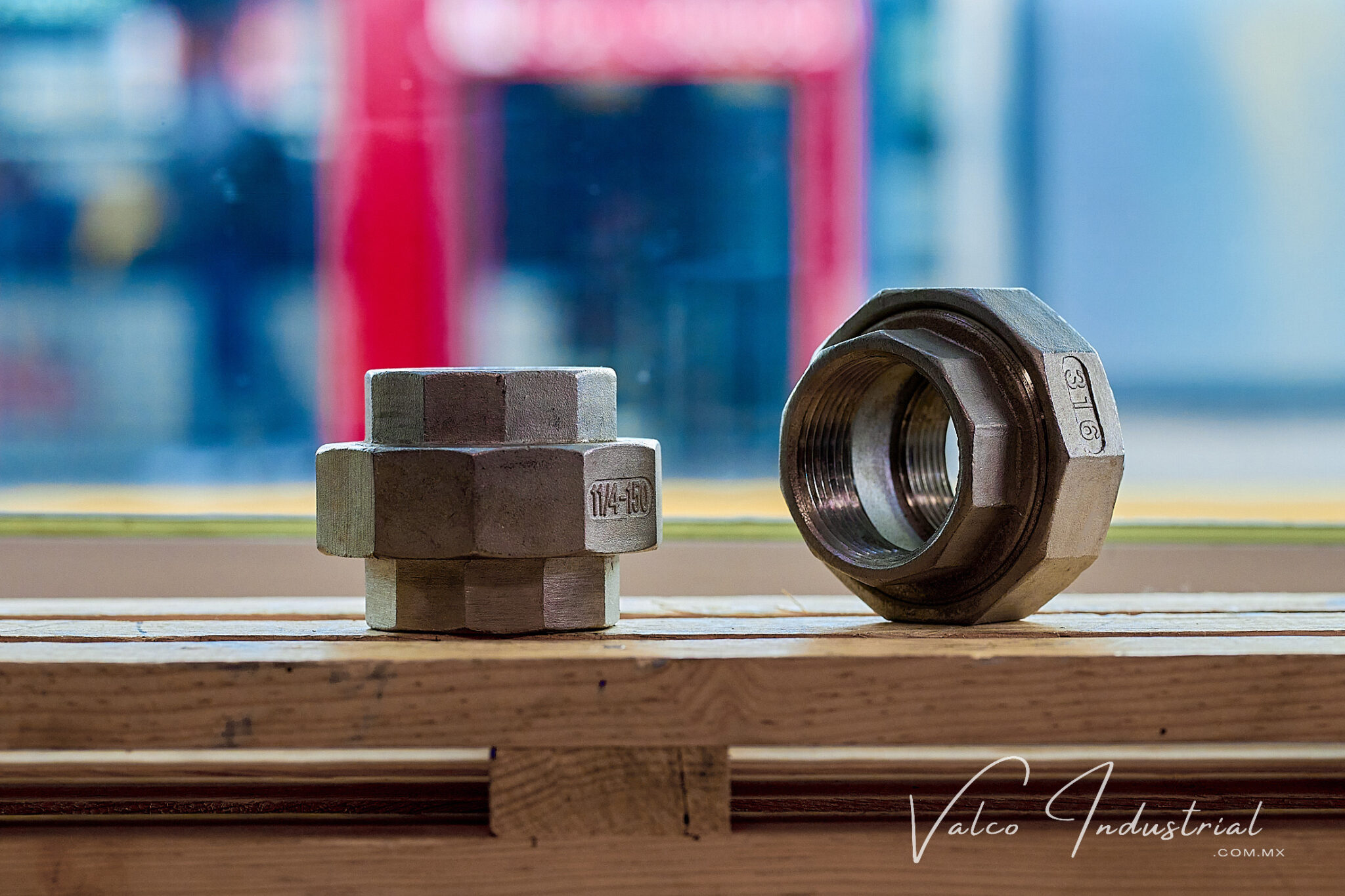 TUERCA UNION EN ACERO INOXIDABLE T316/L 150# ROSCADA 1-1/4″ 32MM – Mostrador VALCO INDUSTRIAL