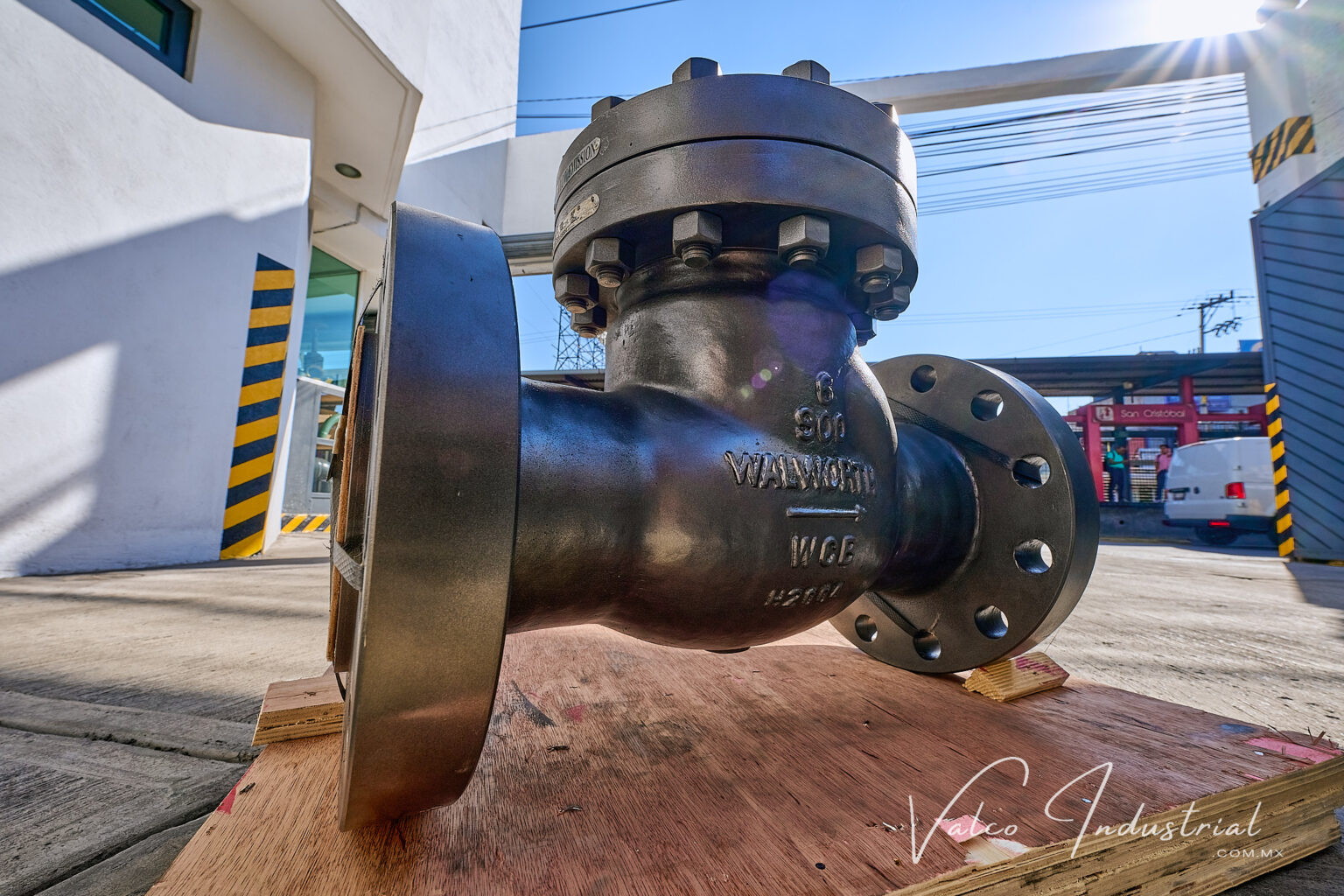 5353RF-060 Válvula Check Columpio de Acero Fundido Walworth 5353RF Clase 900 de 6″ 152MM ...