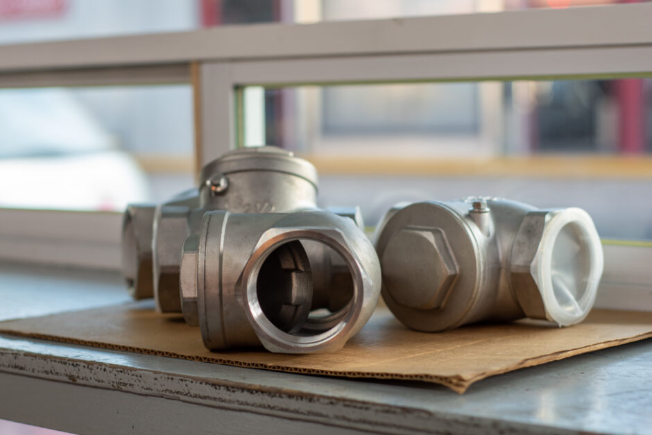 Válvula Swing Check Columpio de Acero Inoxidable Roscada 200WOG de 2-1/2″ – Mostrador VALCO ...