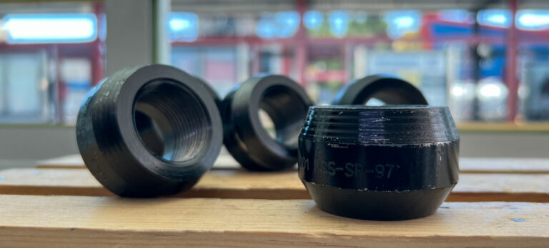 Threadolet de Acero al Carbón 3000# Flat X 1″ ASTM A105 SA105N MSS-SP ...