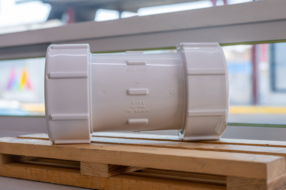 S110-30 COPLE COMPRESION PVC C40 SPEARS 3″. Compression Couplings & Nut ...