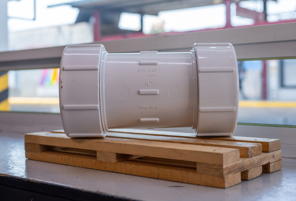 S110-40 COPLE COMPRESION PVC C40 SPEARS 4″. Compression Couplings & Nut ...