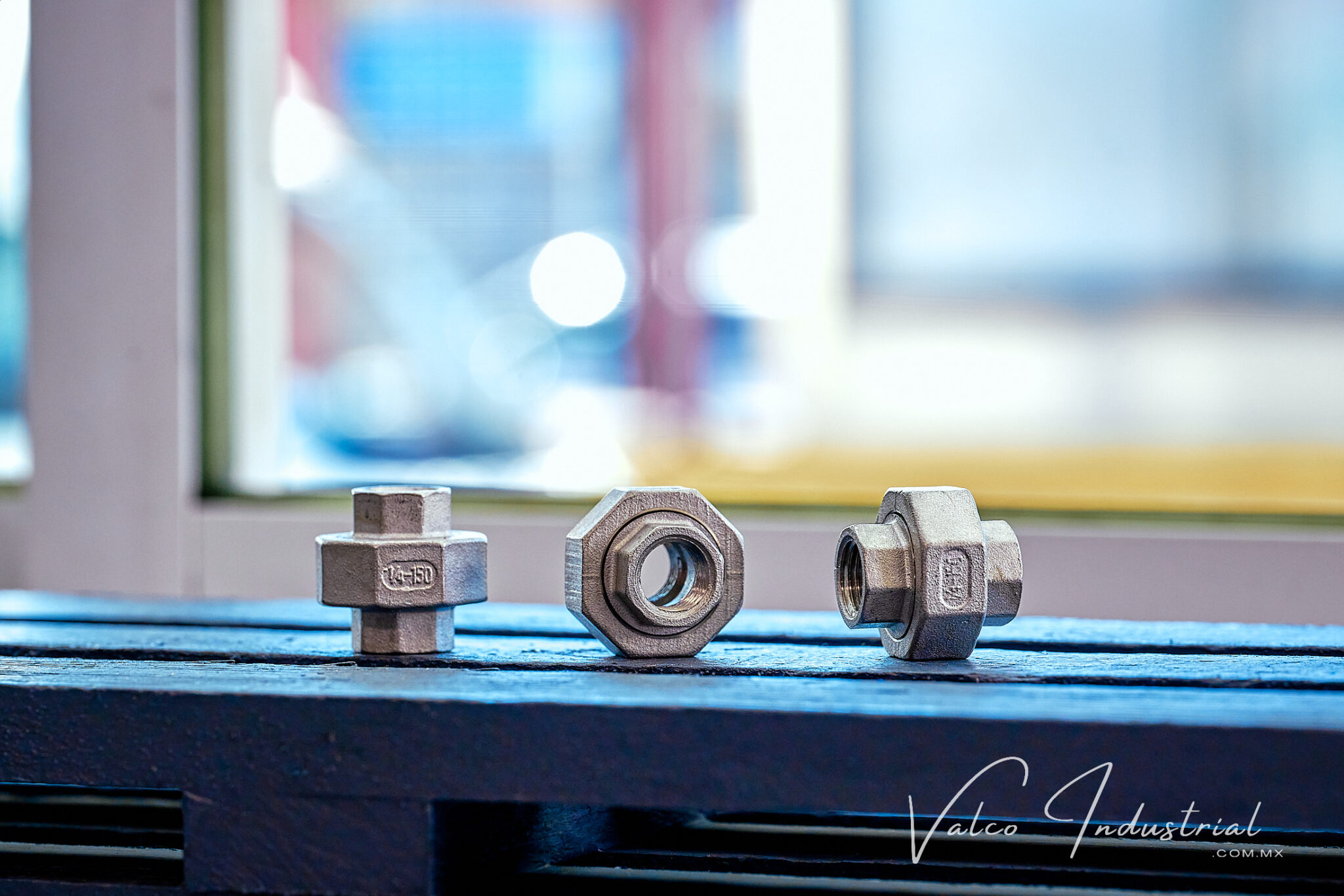 TUERCA UNION EN ACERO INOXIDABLE T304/L 150# ROSCADA 1/4″ 6MM ...