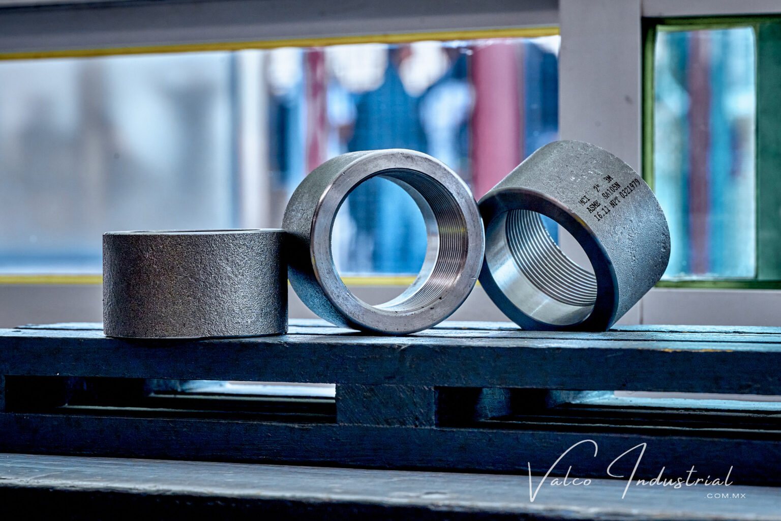 MEDIO COPLE A/F 3000# ROSC. 2″. FORGED STEEL FITTINGS 3M ASME SA-105N ...