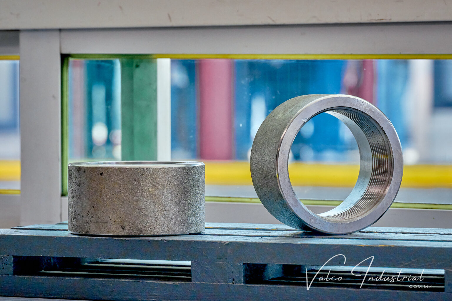 MEDIO COPLE A/F 3000# ROSC. 3″. FORGED STEEL FITTINGS 3M ASME SA-105N ...