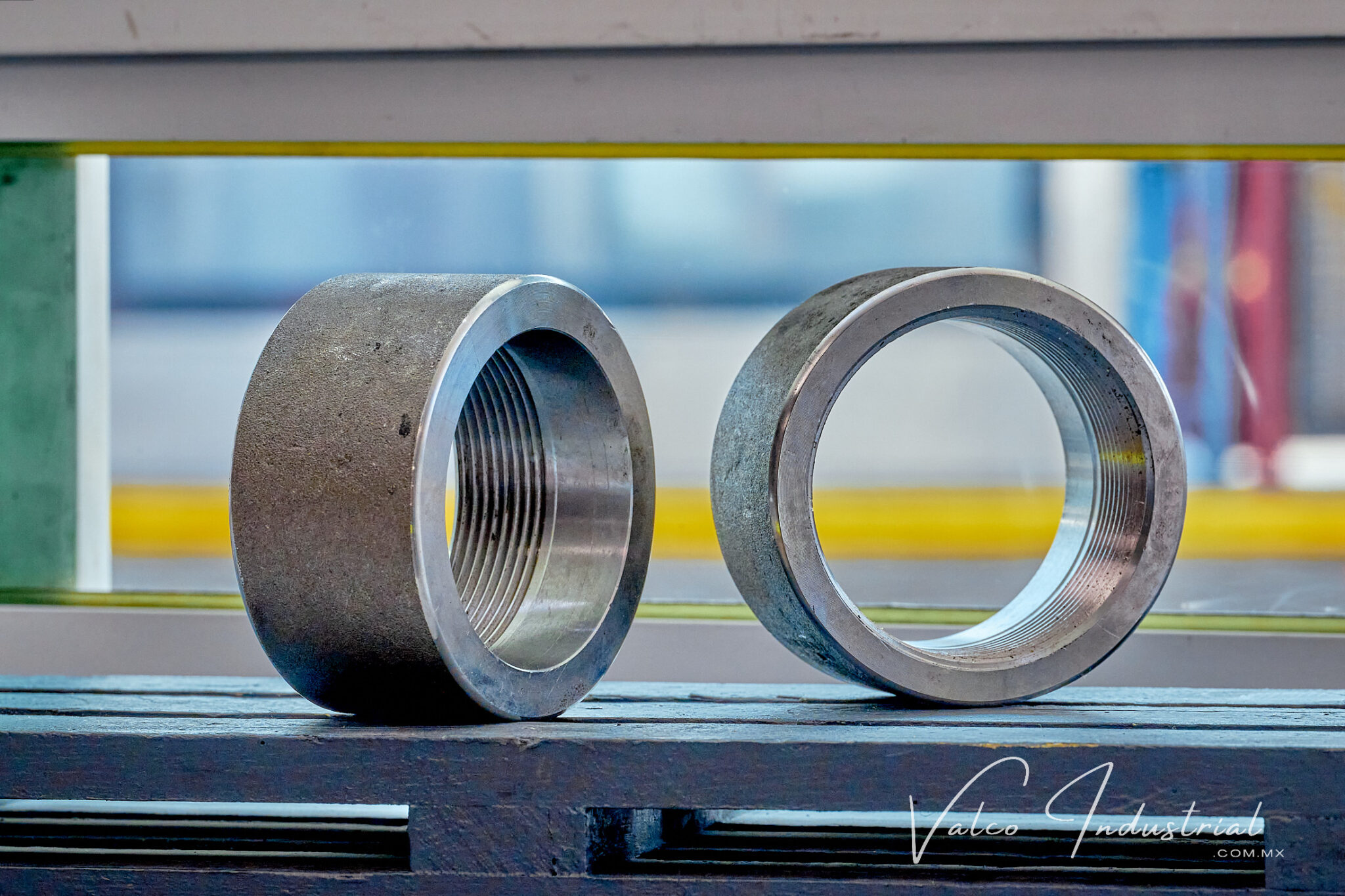 MEDIO COPLE A/F 3000# ROSC. 3″. FORGED STEEL FITTINGS 3M ASME SA-105N ...