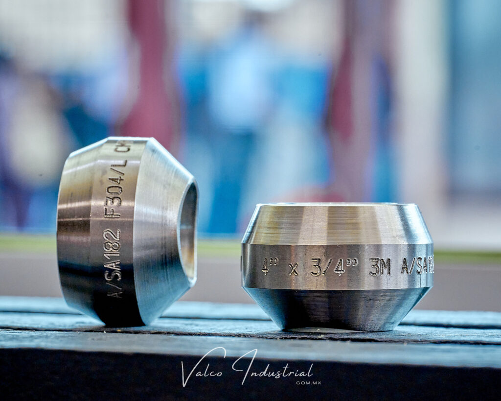SOCK3M-T304-007 SOCKOLET A/INOX T304 3000# 4 X 3/4″. ASTM SA182 TP304/L ...